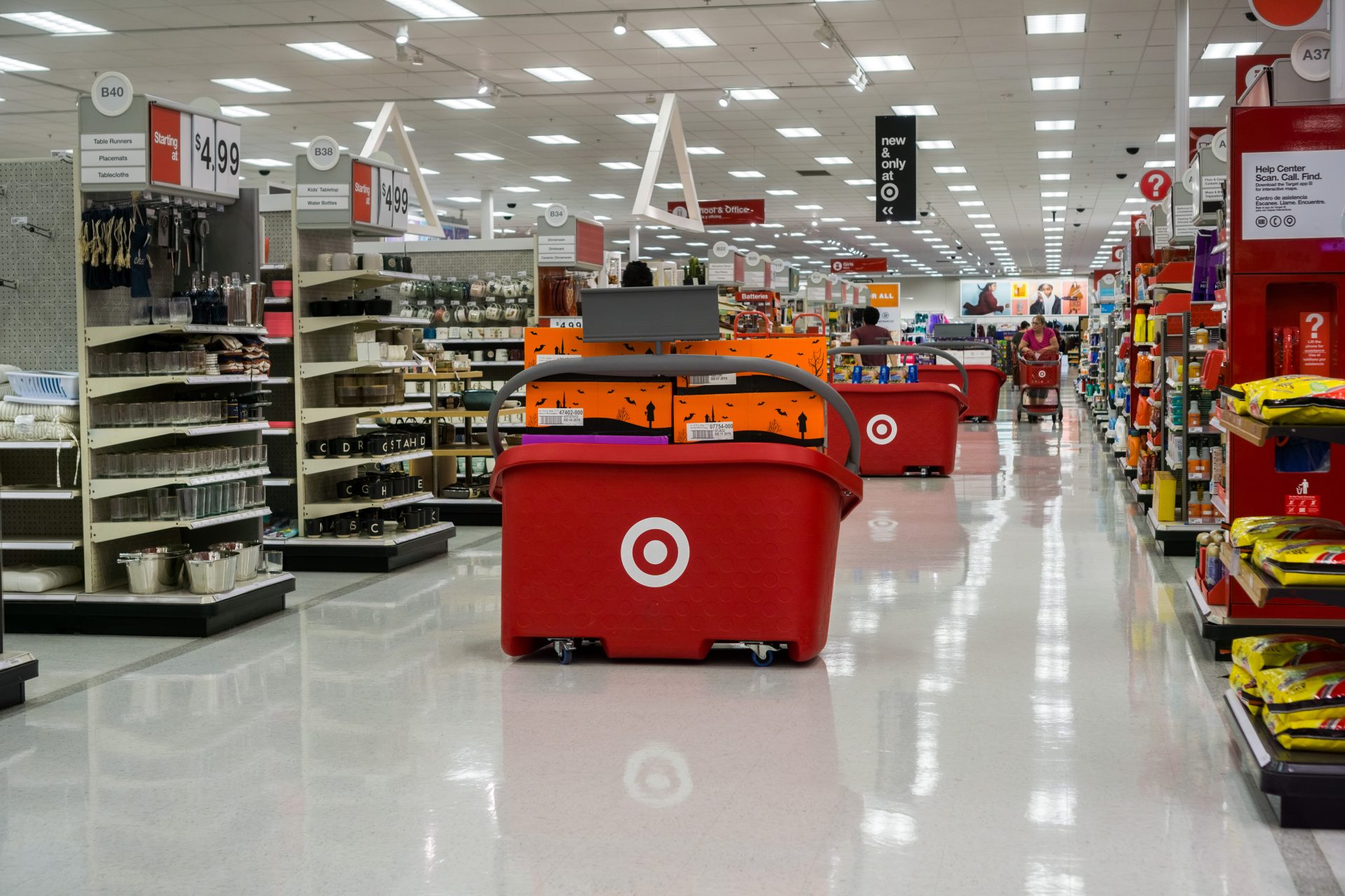 Retail Merchandising - The Definitive Guide - Brand Standards Intelligence